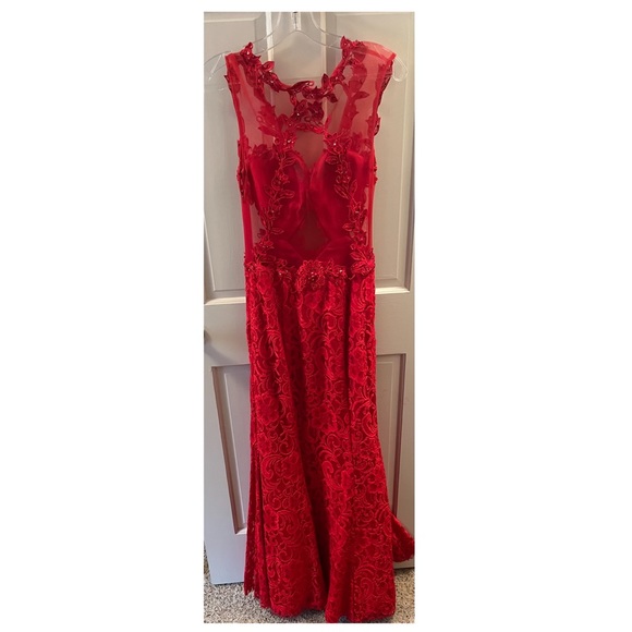 Temptations | Dresses | Temptation Red Prom Dress | Poshmark